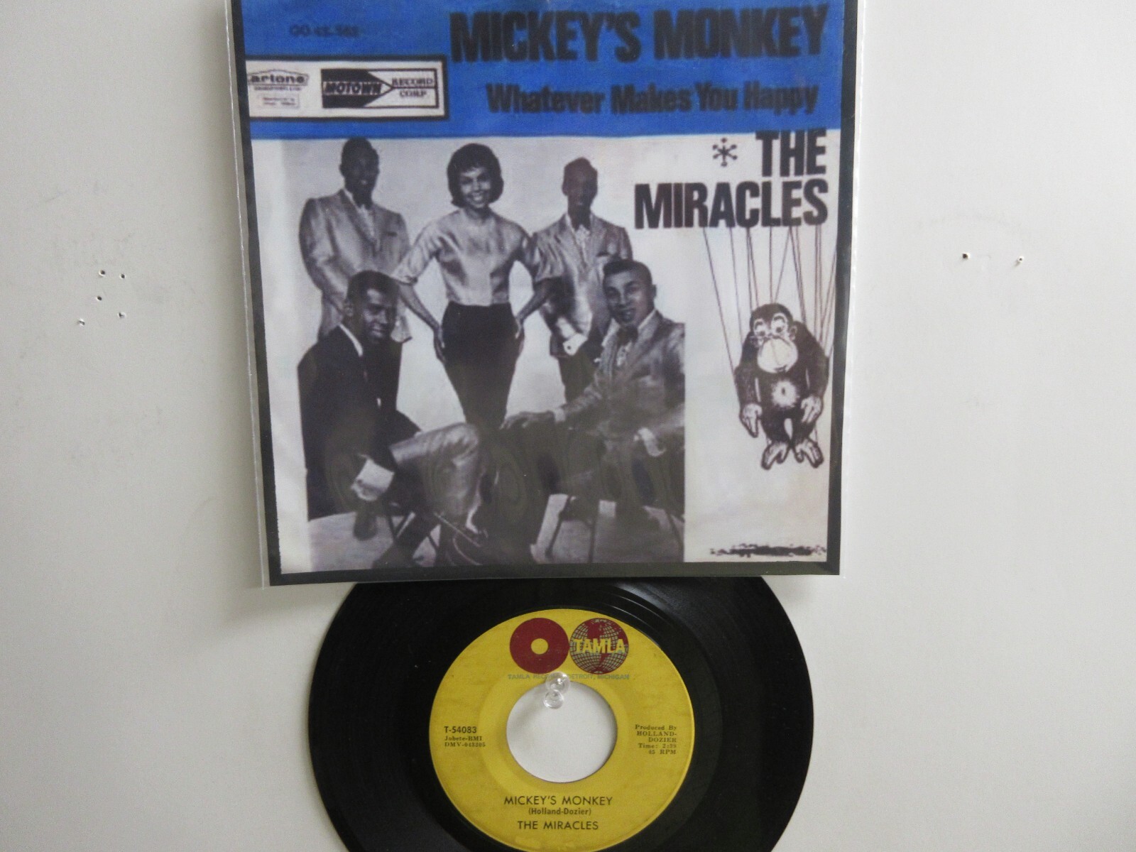 💥 ' THE MIRACLES ' HIT 45 + PICTURE [Mickey's Monkey] 1963 ! 💥 | eBay