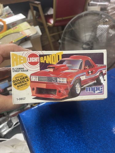 Vintage Car Model Kit Mpc Red Light Bandit 1/25 Chevy El Camino G Body ...