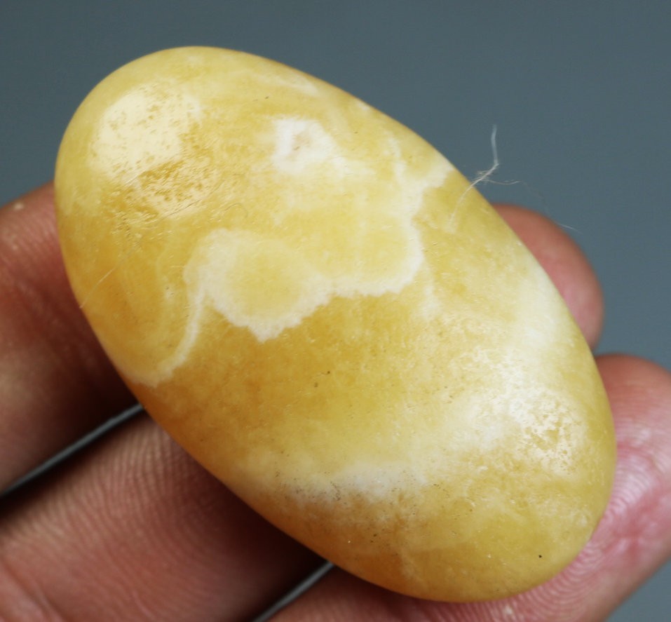 Natural Yellow Calcite Stone Quartz Crystal Reki Palm Stone Mineral ...