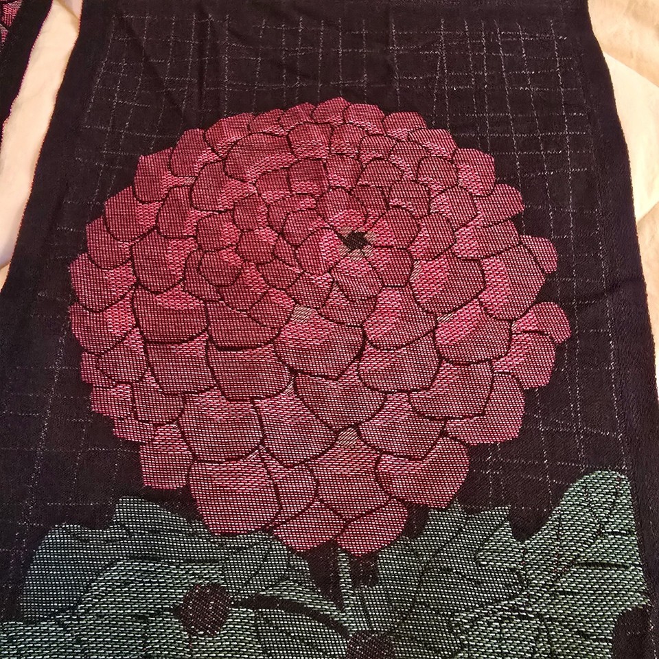 New With Tags 100% Organic Cotton Dahlia-9371 Runner & Topper Ekelund ...