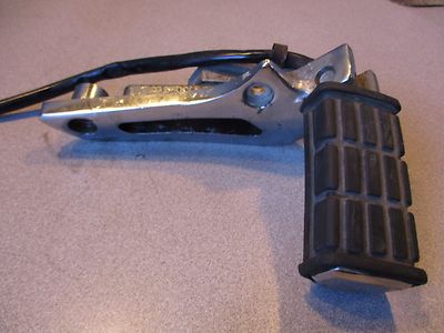 YAMAHA VIRAGO LEFT REAR FOOTREST & RECTIFIER 42X XV 700 750 1000 1100 ...