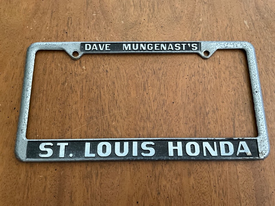 Dave Mungenast’s Honda License Plate Frame Missouri dealership vintage ...