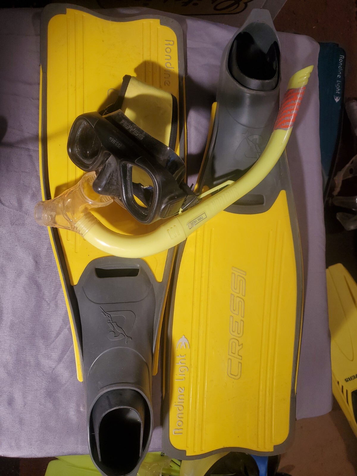 Cressi Rondine light Mask Fin Snorkel Set with Snorkeling Gear Bag | eBay