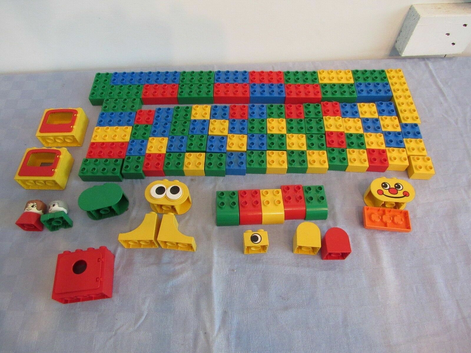 Lot of 100 Vintage Duplo Blocks 2X4 2x2 People Specialty Pieces | eBay