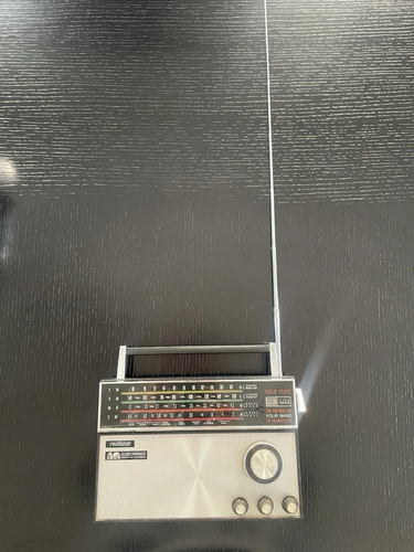 Vintage Realtone Solid State Radio AM FM 2437 Globe Spanner Shortwave ...