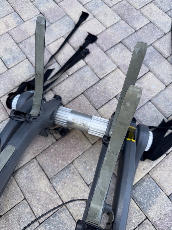 Saris Bones EX Trunk Bike Rack Mount 8" Height, Rack for Car and SUV, 3 ...