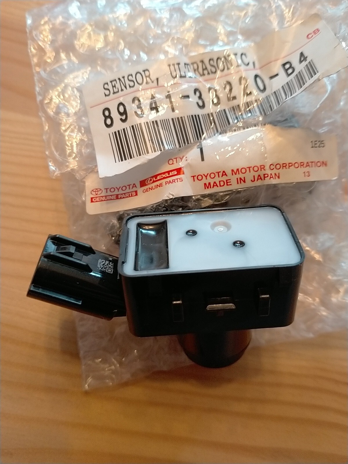89341-33220-B4 Toyota OEM Genuine SENSOR ULTRASONIC for sale online | eBay