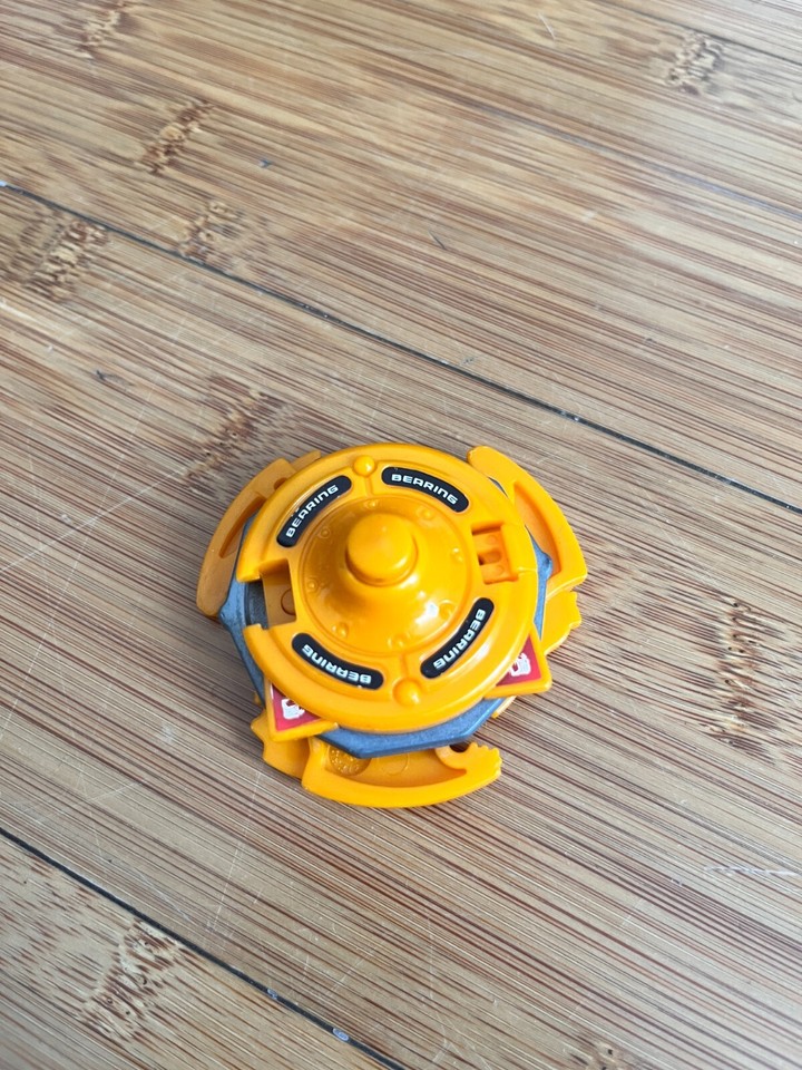 HASBRO TAKARA TOMY ORIGINAL 1ST GENERATION BURNING CERBERUS BEYBLADE ...