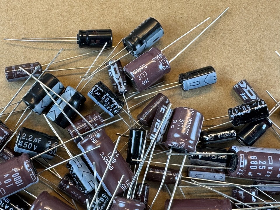 Lot 70+ New Chemi-Con Rubycon Radial Electrolytic Capacitors 47 uf 50v 1000 uf | eBay