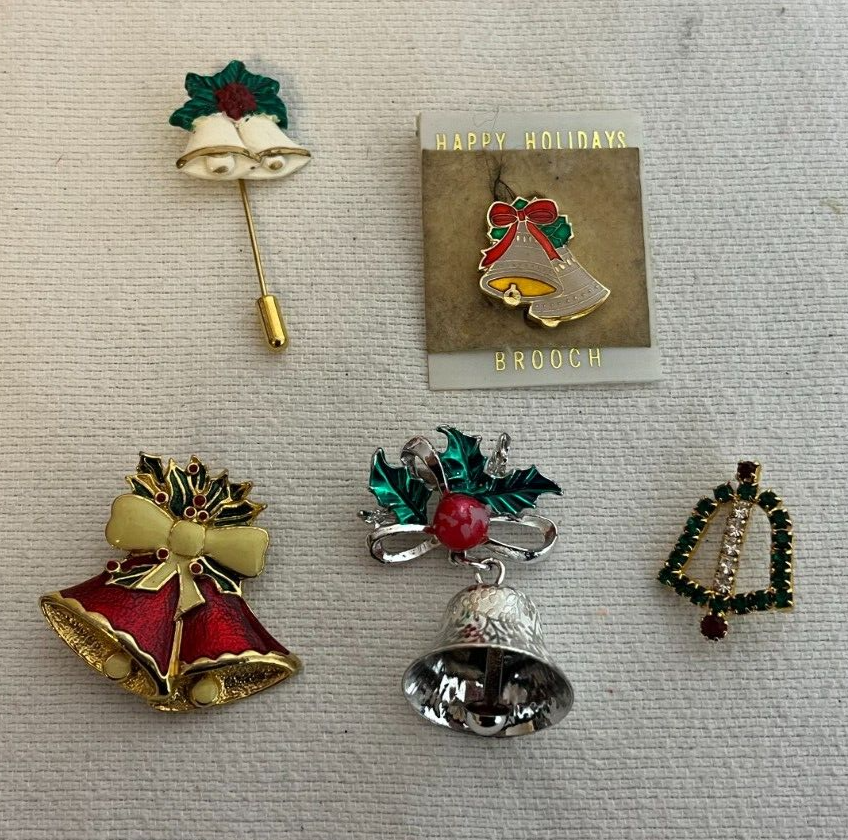 Lot of 5 Christmas Bells Pins Pinbacks Buttons Brooches MISC LOT | eBay