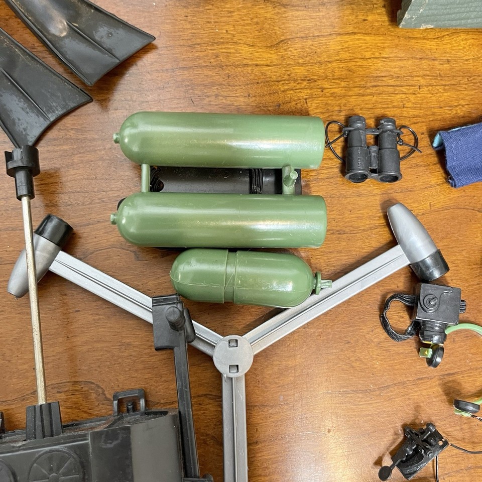 Vintage 1970s Hasbro GI Joe Adventure Team Secret Mission Spy Island ...