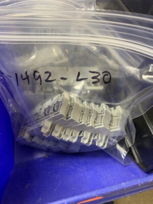 LOT OF 10 ALLEN BRADLEY 1492-L3Q TERMINAL BLOCKS B123 | eBay