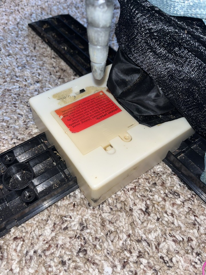 Rare Spirit Halloween Jumping Critter Animatronic Rat Raccoon READ ...