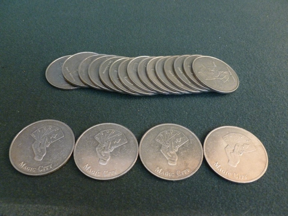 Harry Anderson Palming Coins Magic Trick | eBay