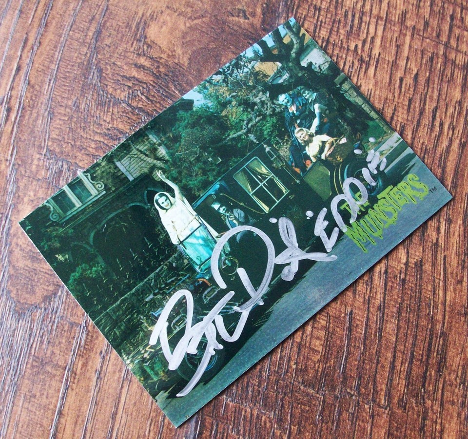 EDDIE MUNSTER BUTCH PATRICK Signed Autographed Foil Promo P1 Deluxe ...