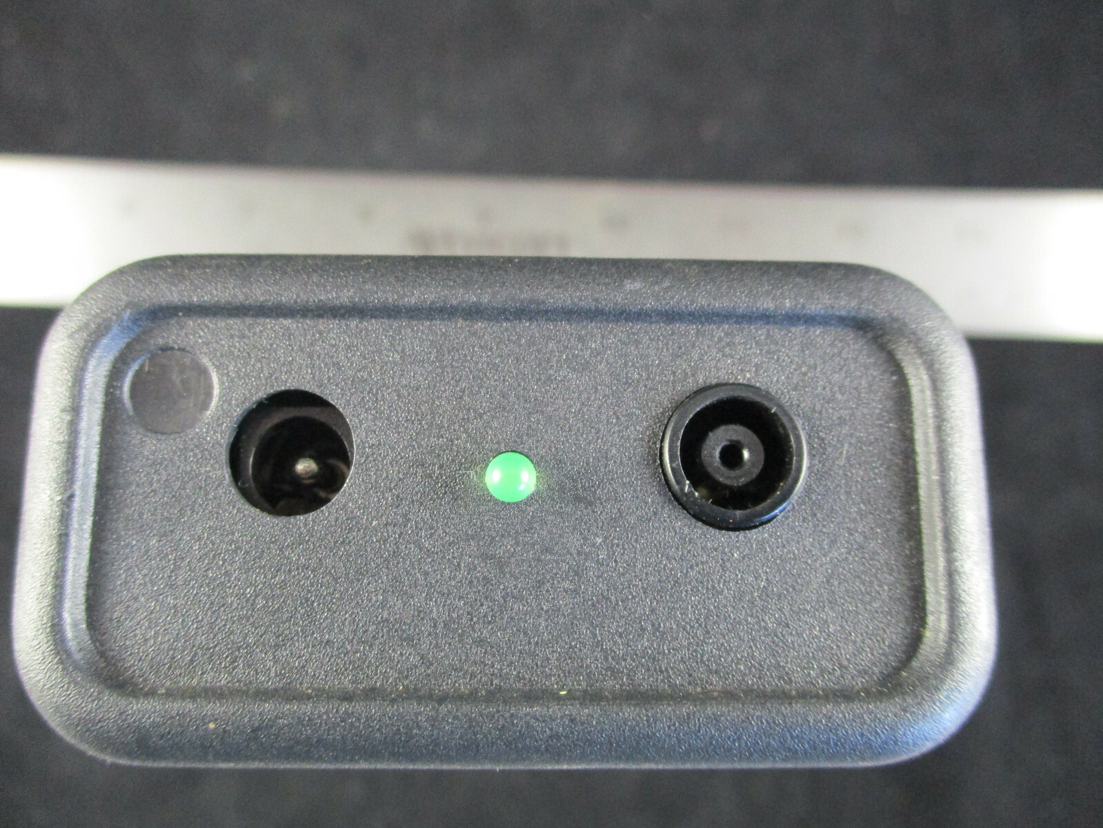 LIND AUTO-AIR ADAPTER INPUT 12-16VDC 8A OUTPUT 20V 3.5A DE2035A-259A | eBay