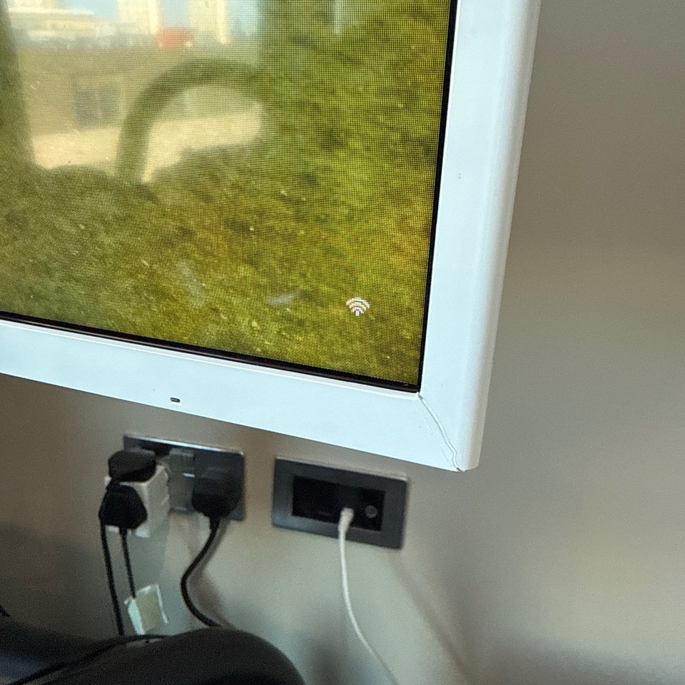 PC/PS5 Sim Rig DD Pro Wheel V2 Clubsport Pedals, GT Seat & 32in Curved ...