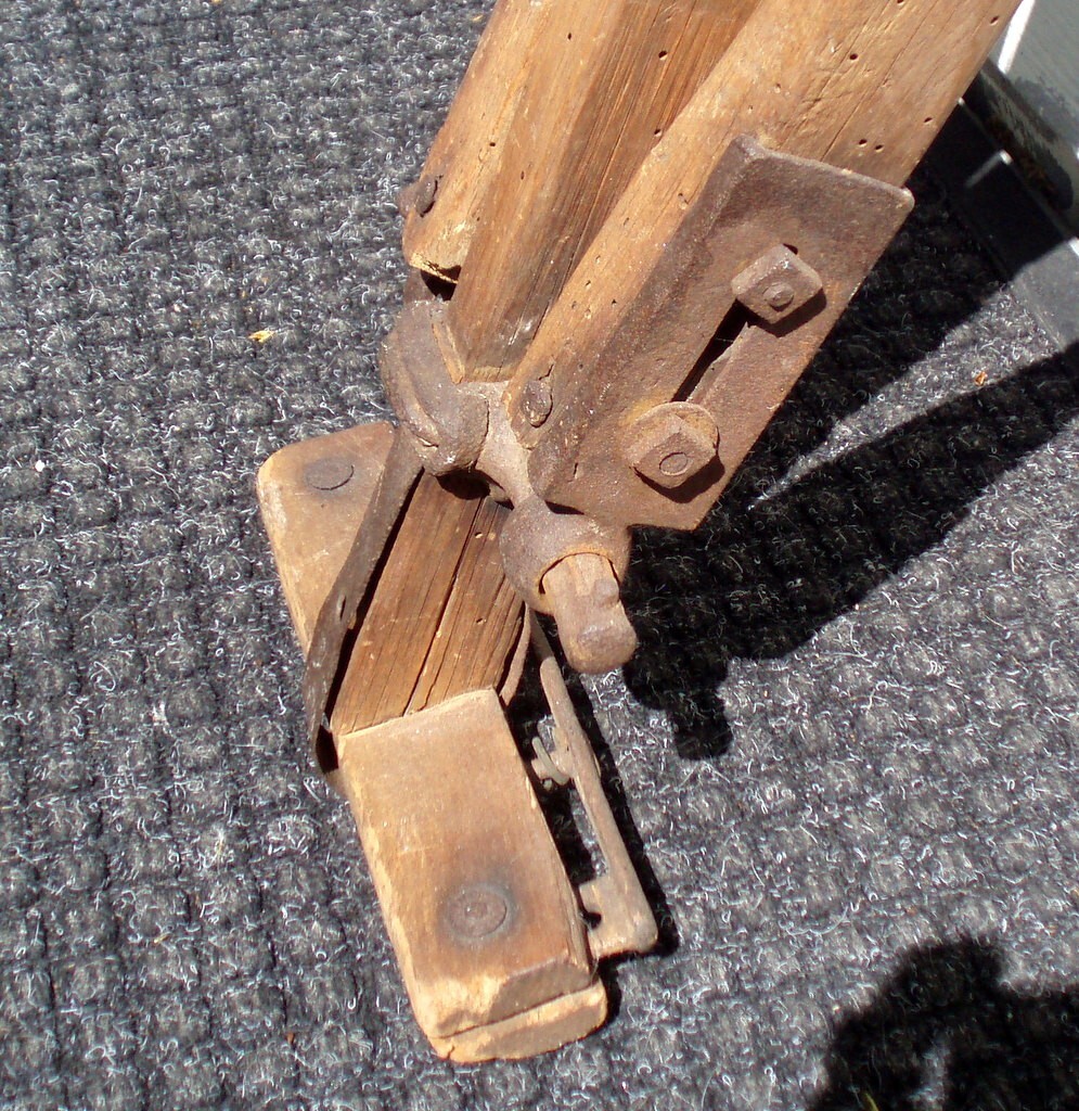 DUTCH HUNTING ARTIFACT ?? RARE PRIMITIVE ANTIQUE MECHANICAL YOKE ...