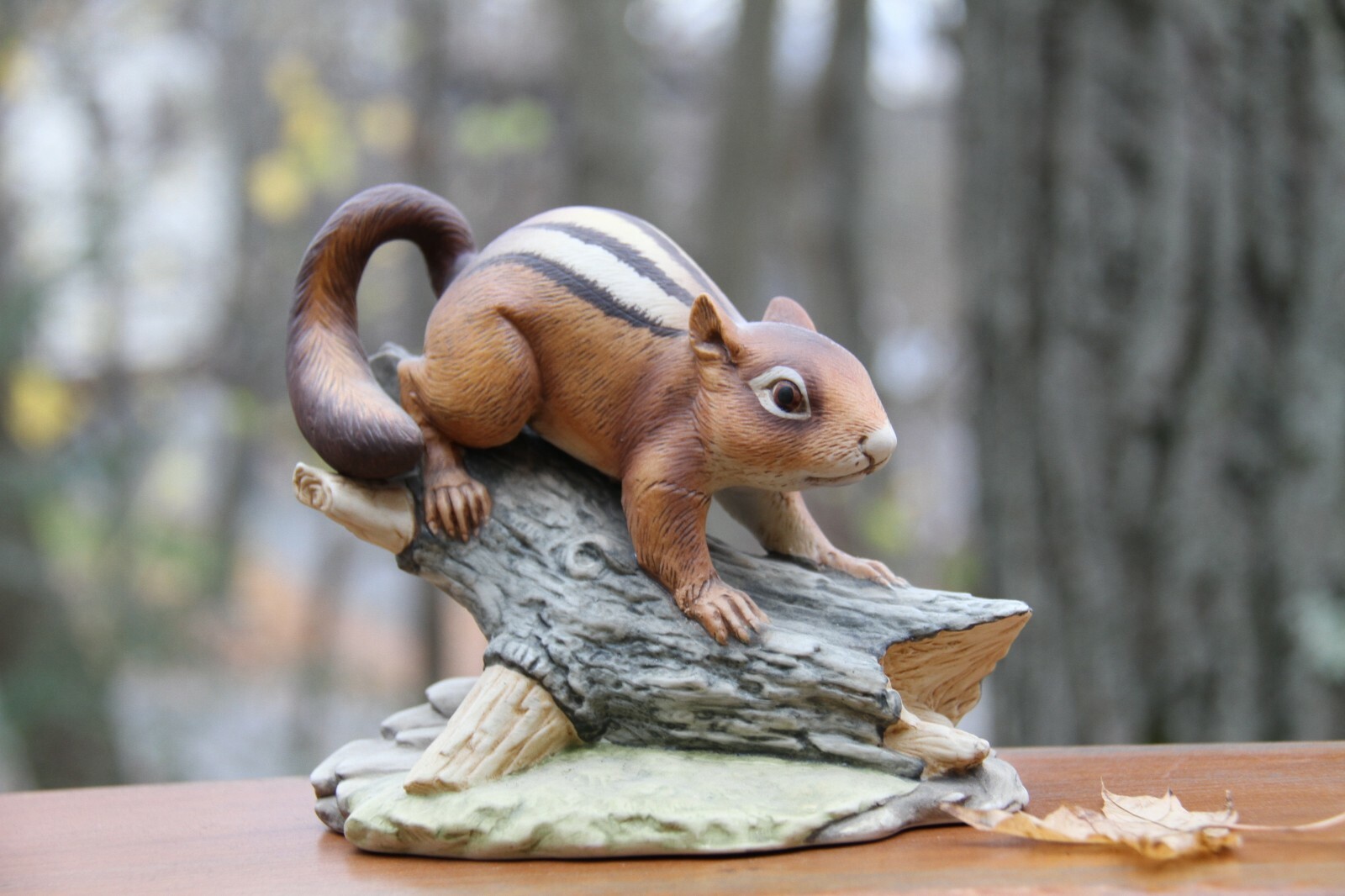 VINTAGE CHIPMUNK FIGURINE BY ANDREA statue woodland porcelain acorn ...