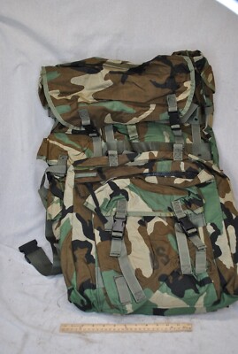 US Military Woodland Camo Field Pack- Large Internal Frame SPM1C1-07-D ...