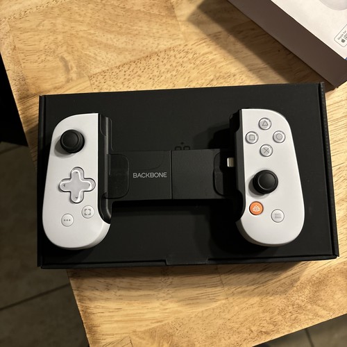 Backbone One (Lightning) PlayStation Edition Mobile Gaming Controller ...