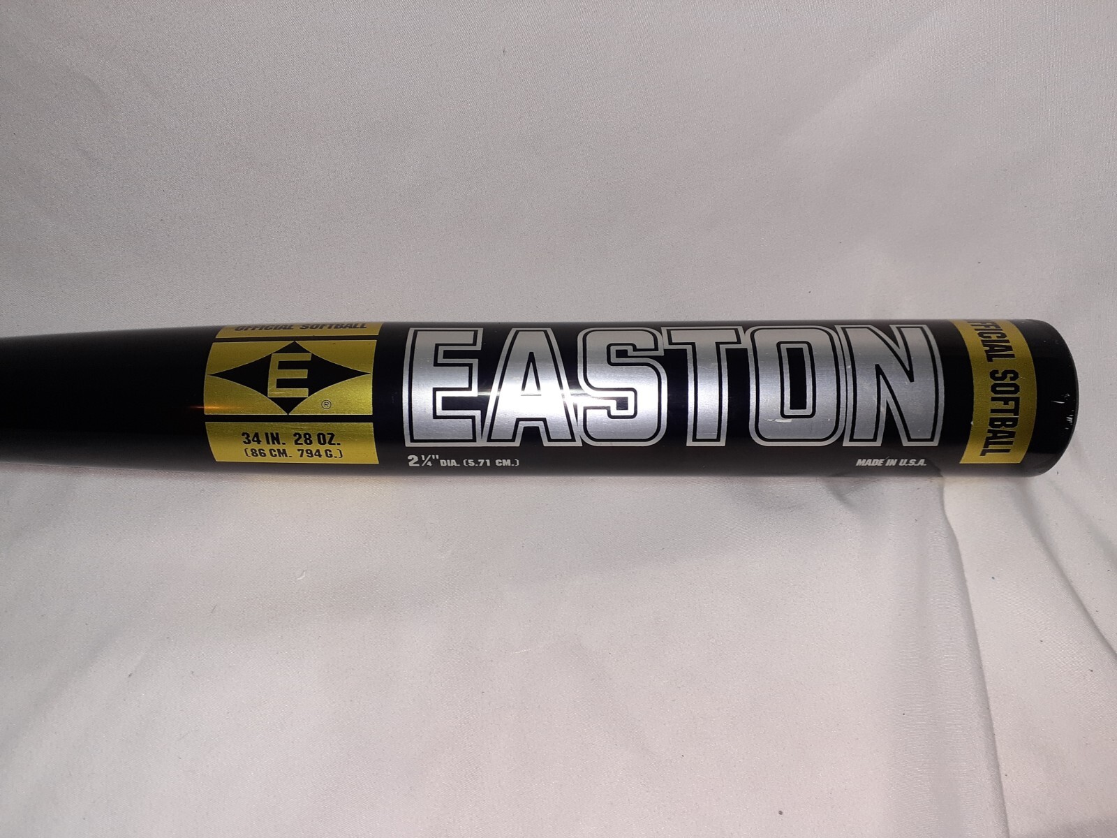 Easton SK17 Official Aluminum Softball Bat 34 in 28 oz.2 1/4" Baseball ...