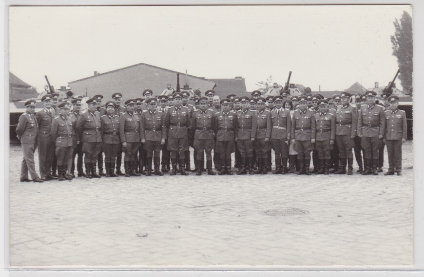 98327 Foto DDR Gruppenbild Panzer Regiment um 1980 | eBay