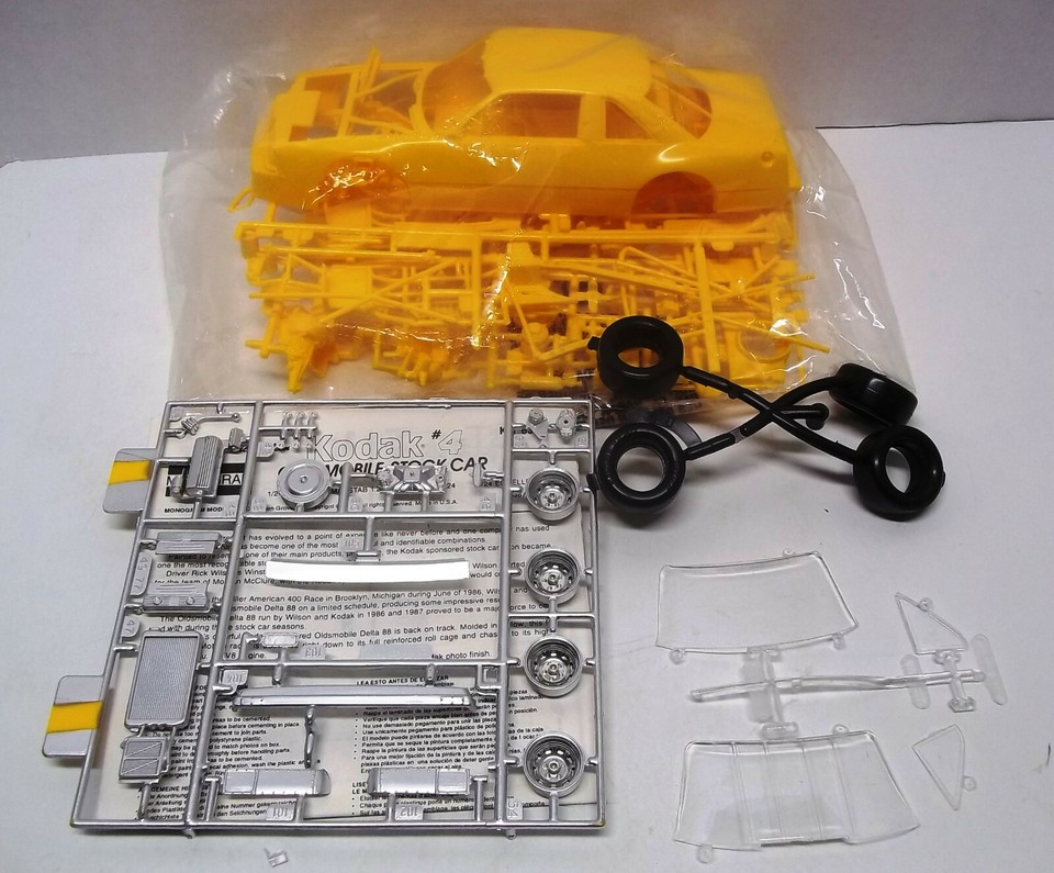 DONOR NASCAR 1986 - 1987 OLDSMOBILE STOCK CAR KIT - YELLOW - NO DECALS ...