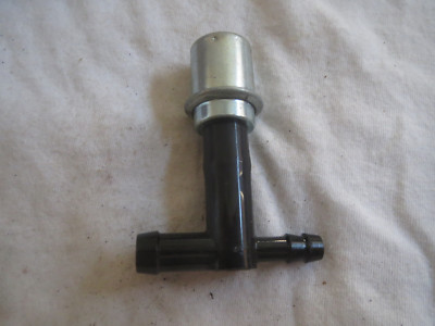NOS 1980 - 1996 FORD F150 F250 F350 BRONCO 351W 5.8L ENGINE PCV VALVE ...