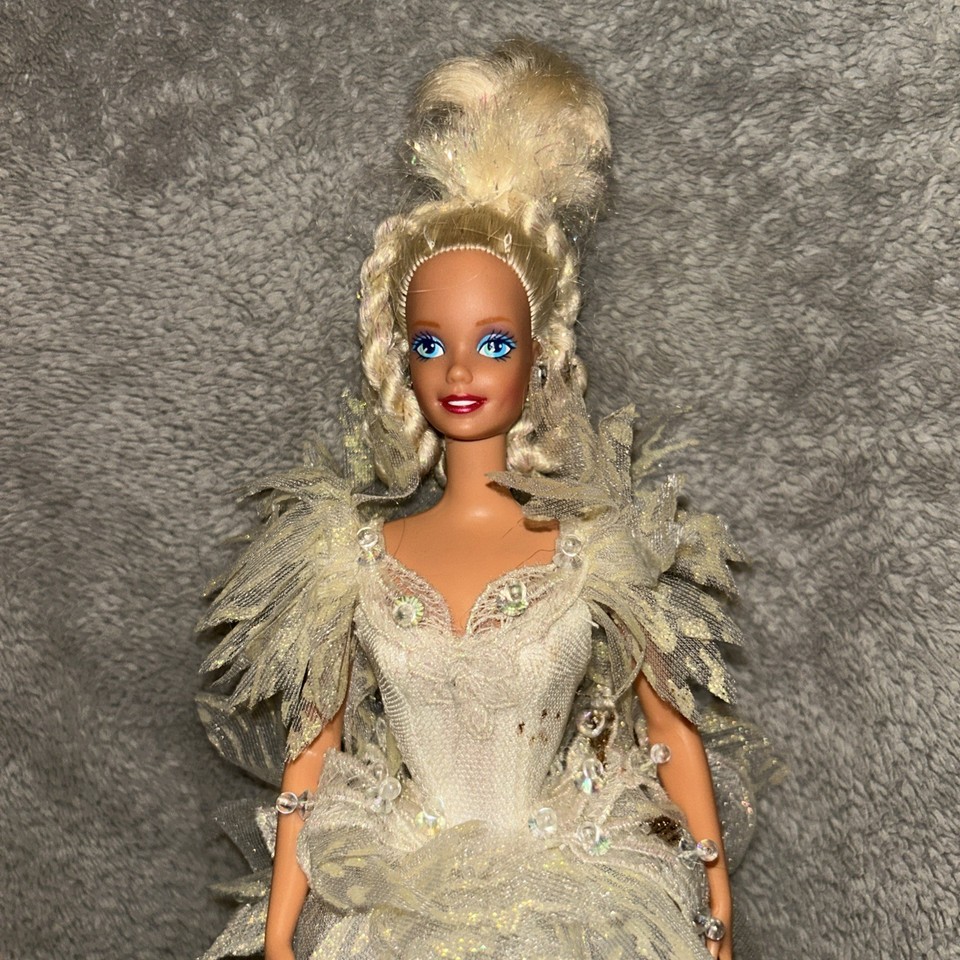 Vintage 1991 MATTEL Swan Lake Queen ODETTE Ballet Music Box BARBIE E2 ...