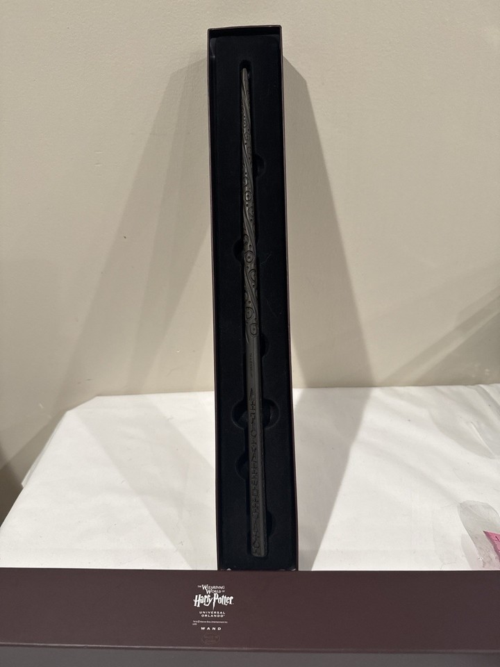 Hermione Granger's Wand - Universal Studios Wizarding World of Harry ...