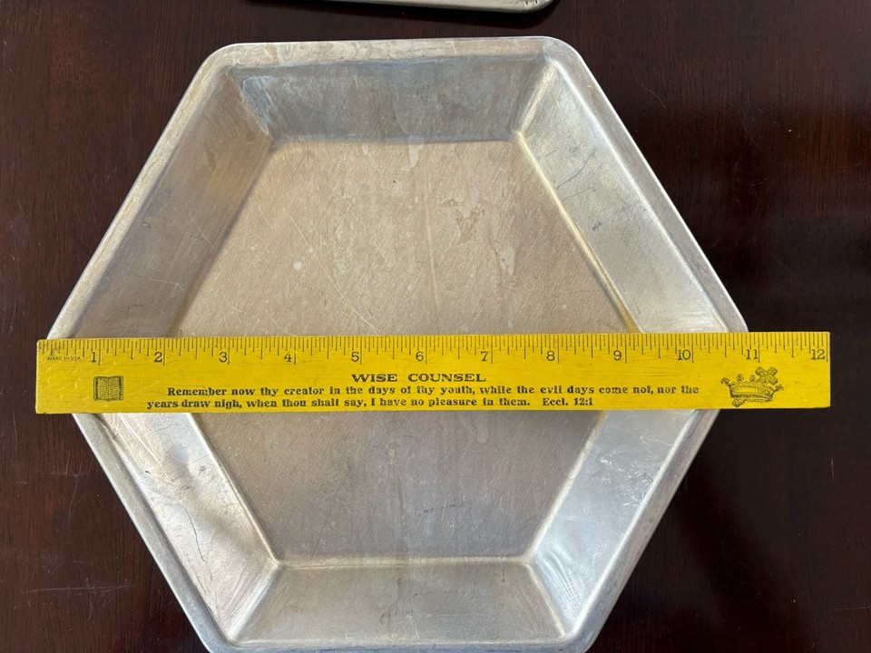 2 Vtg 1950s Hexagon 6 Sided 9" Pie Plate Pan Aluminum Baking Dish Easy ...