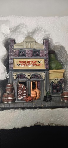 Pumpkin Hollow Wool Of Bat 5 piece Halloween Village set | eBay