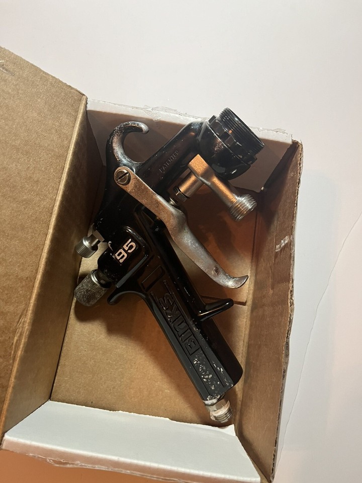 USED Binks Model 95 Professional Pressure Feed Spray Gun (FOR PARTS ...