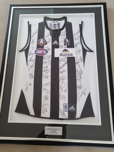 Collingwood Anzac Day 2009 Team signed Jumper | eBay Australia