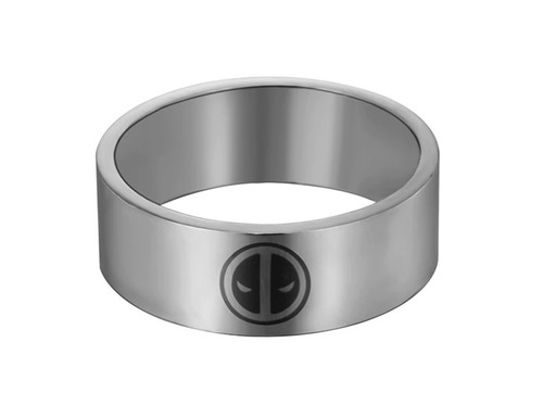 Stainless steel Deadpool Ring Stylish sleek band Marvel Comics 2 once ...