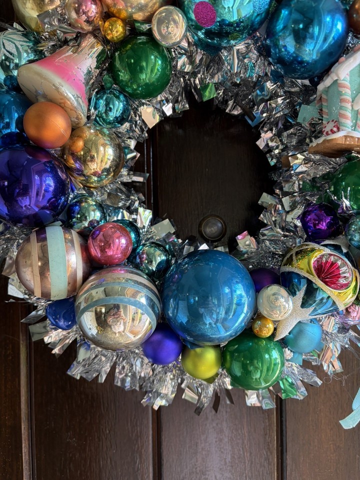 12” Kitschy Retro Inspired Vintage Holiday Ornament Wreath | eBay
