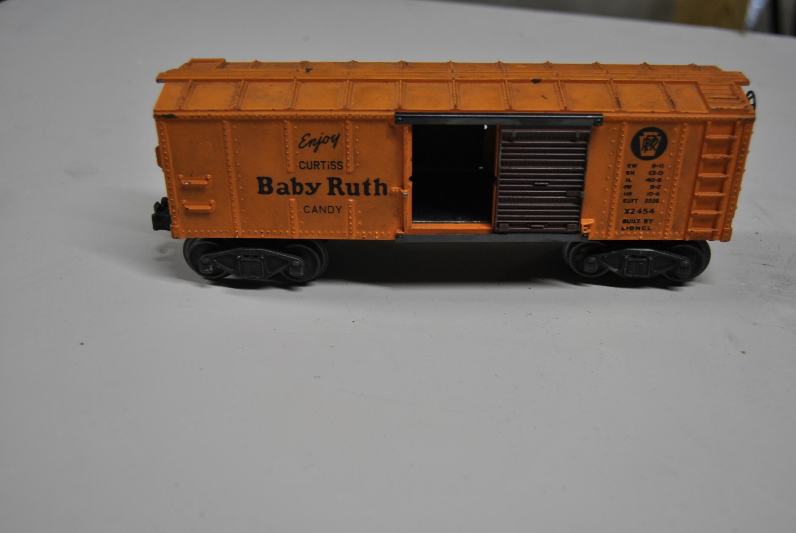 Lionel X2454 Orange w/Brown Door Baby Ruth Box Car for sale online | eBay