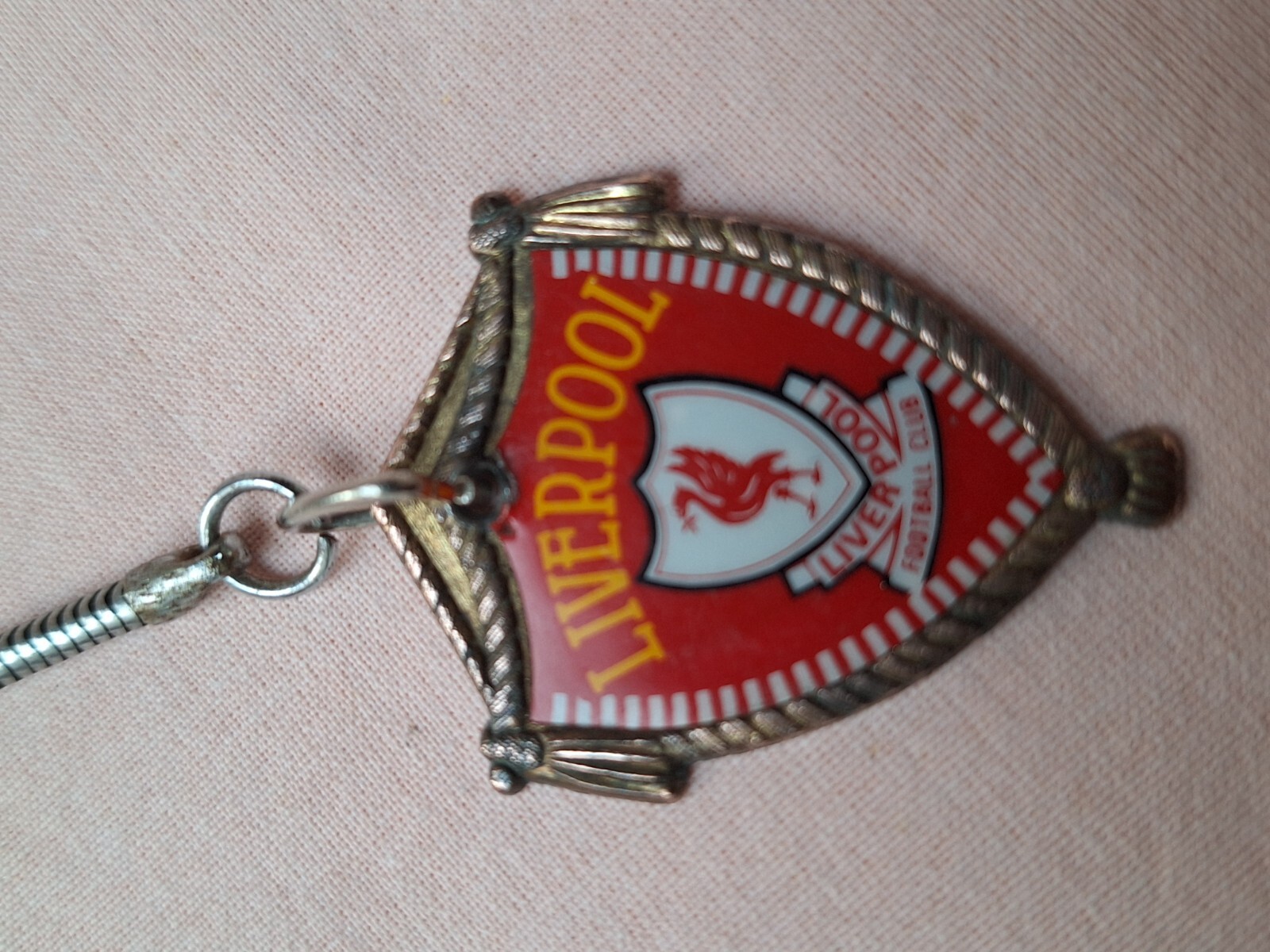 LIVERPOOL FC 1970,s RARE UNUSAL KEYRING BU COFFER SPORTS NORTHAMPTON ...