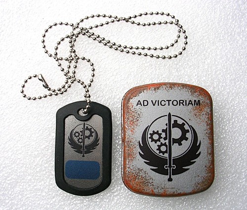 Fallout BROTHERHOOD OF STEEL HOLOTAG Dog Tag Rusty tin Cosplay Prop ...