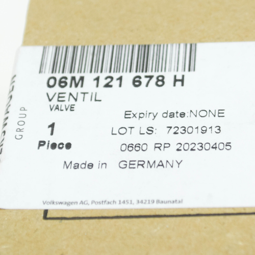 2016 Audi A4 B9 Engine Coolant Thermostat 06M121678H | Genuine OEM