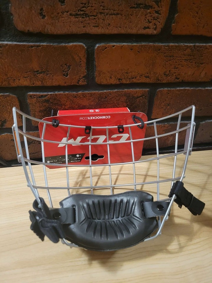 CCM FL40 Face Mask Hockey Cage Size XS New With Tags X-Small Silver | eBay