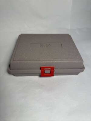 NUBY Nintendo GameBoy Hard Shell Carry Case Red Clasp | eBay