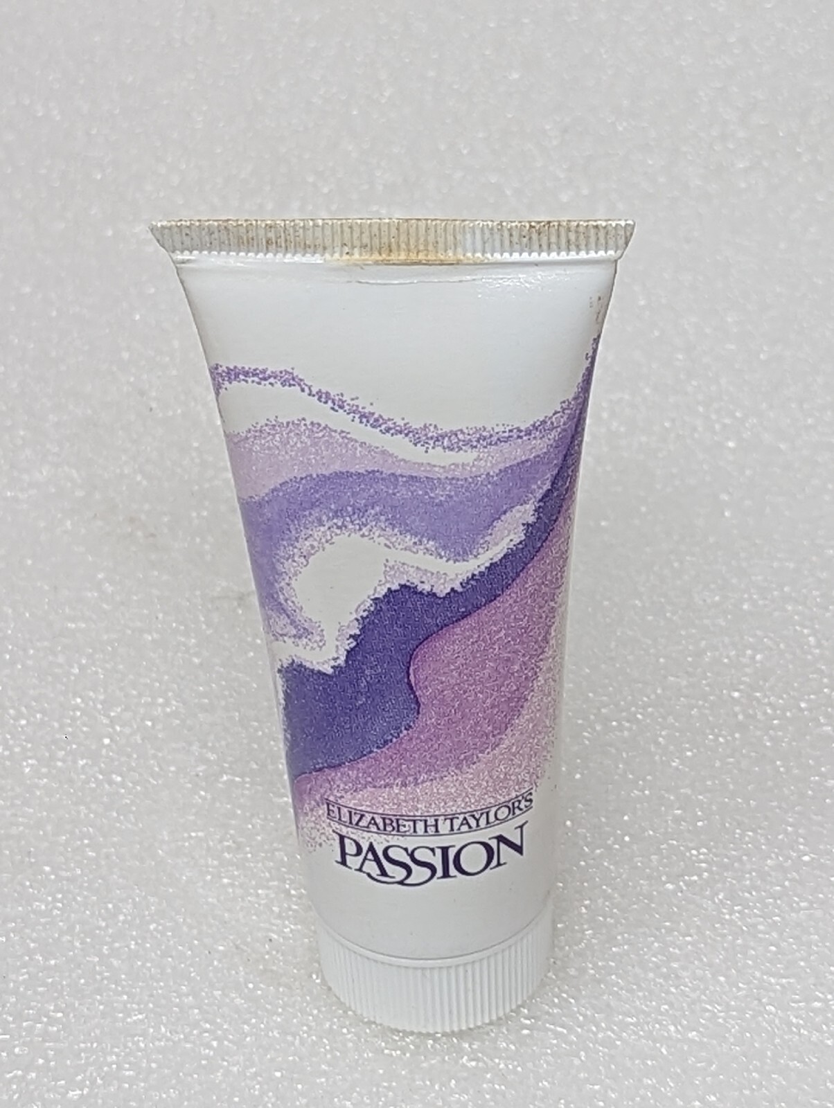 Passion by Elizabeth Taylor Liquid Talc 1.5 oz Travel Size | eBay