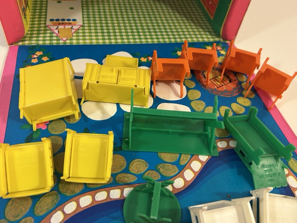 1968 Mattel Liddle Kiddles 3-Story House Playset w/ Furniture (SEE ...