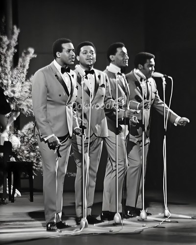 1968 THE FOUR TOPS on Stage, R&B Music Group, Black Men, Vintage Photo ...