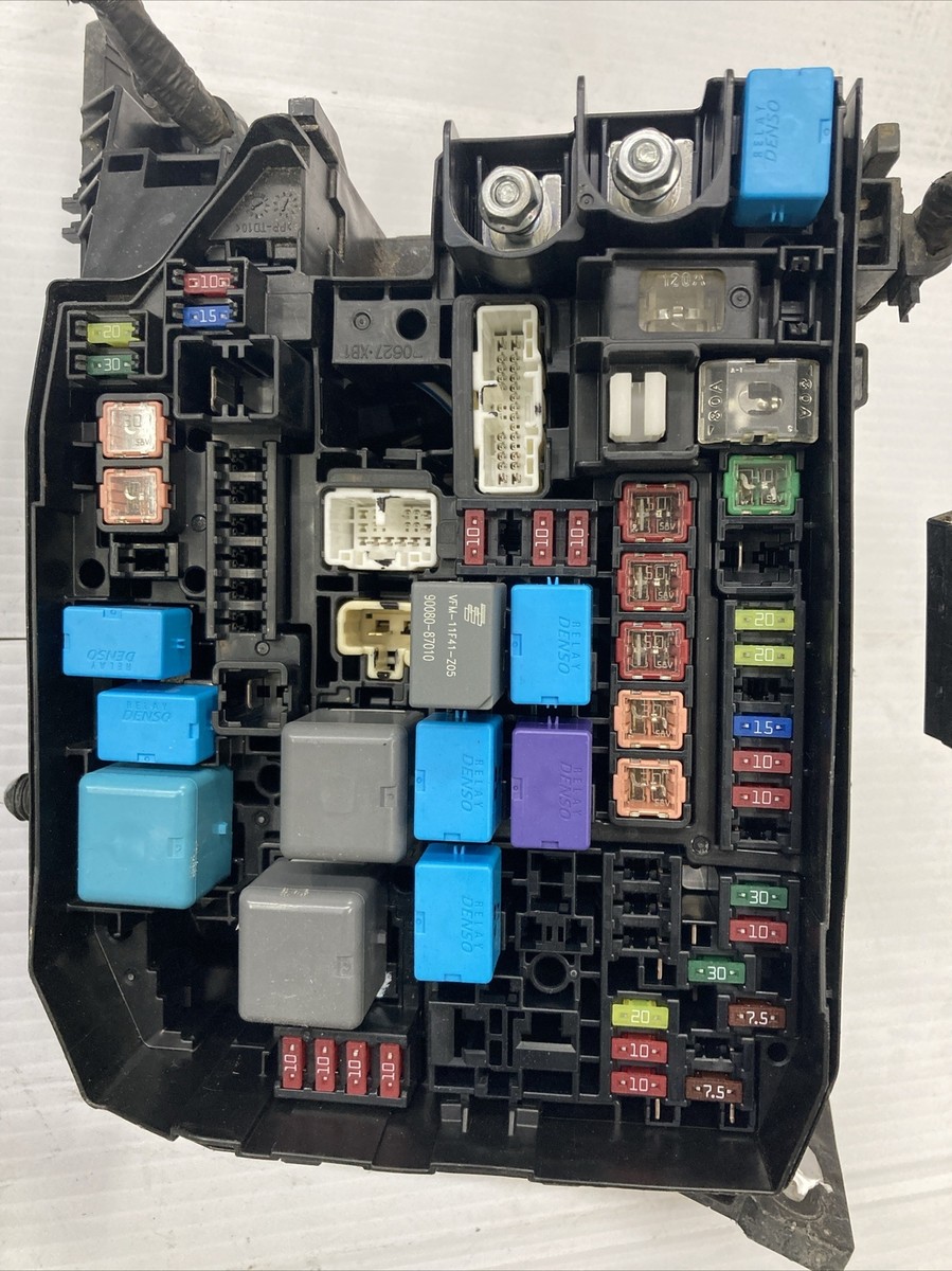 Toyota Corolla Fuse Box Car Radio Fuse Location | 2004 Toyota Corolla