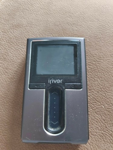 iRiver 20 GB H10 Digital MP3 Player/recorder Grey as is ultra rare woow ...