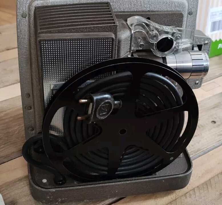 Bell Howell Autoload 8mm Projector Vintage Design 60's id. Heurtiez ...