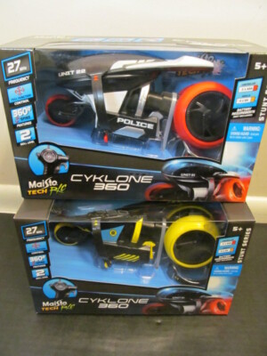 Maisto Tech R/C Radio Controlled Cyklone 360 Police Motorcycle, Blue ...